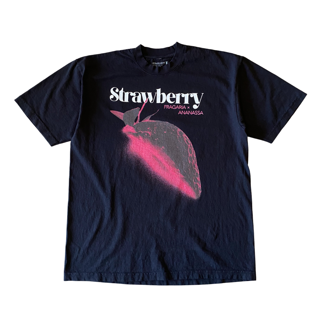 Half Strawberry Tee – atthemoment